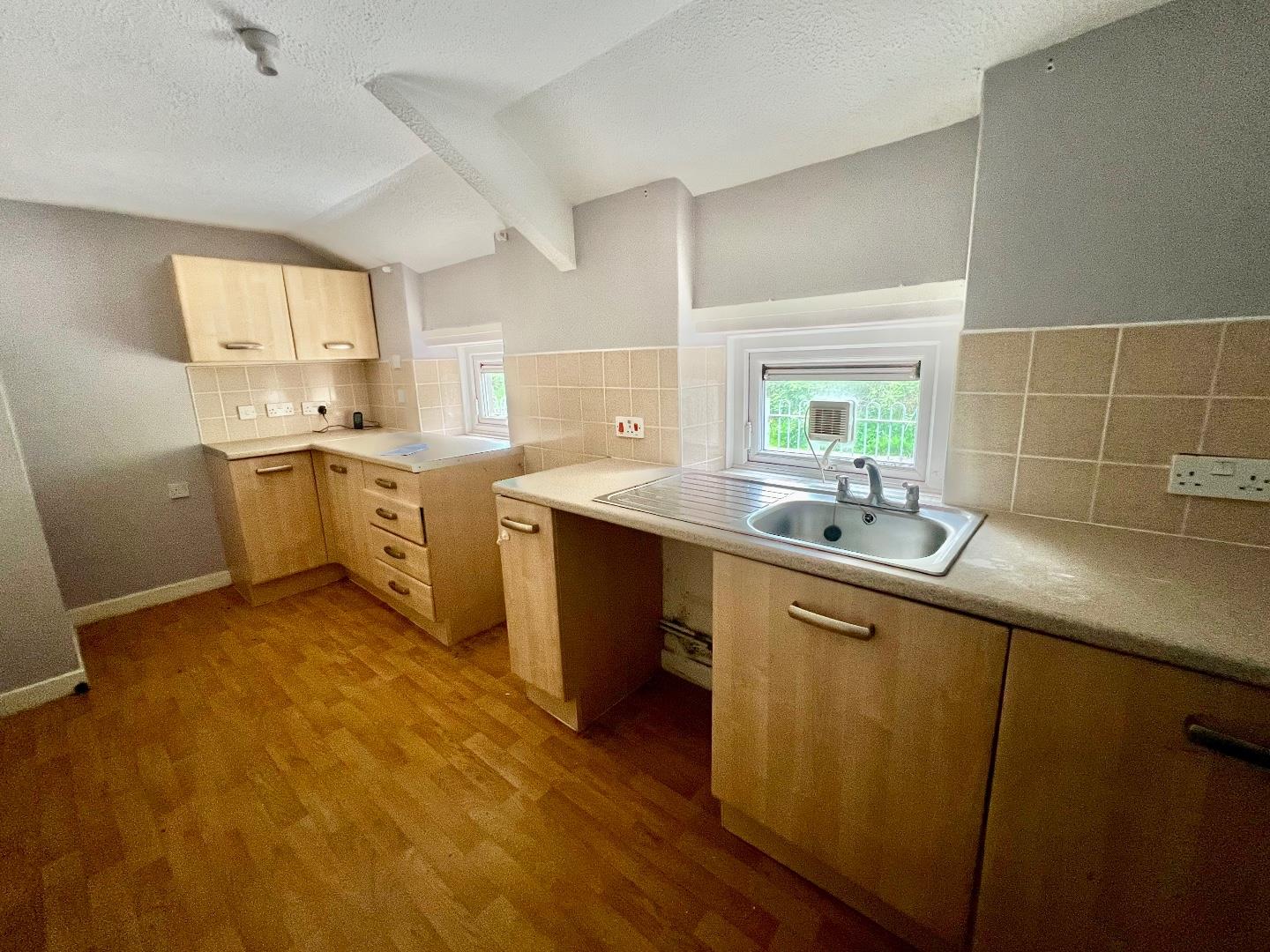 Watts & Morgan | Tynewydd Row, Ogmore Vale, Bridgend County Borough ...